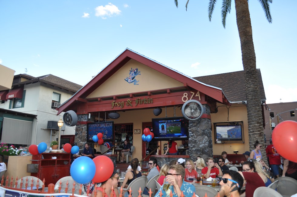 Top 10 University Of Arizona Bars: Ranked
