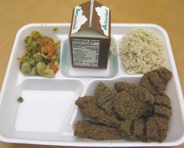 6 Disgusting Grade School Lunches We Actually Ate Every Day