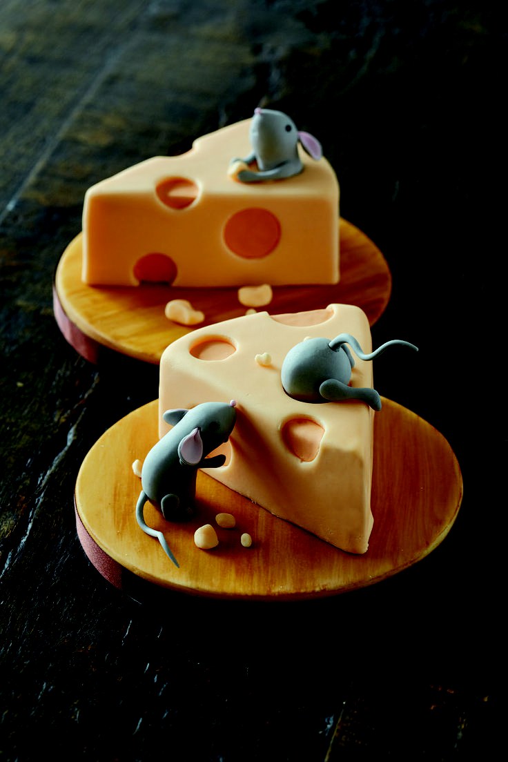 10 Weird Birthday Cakes