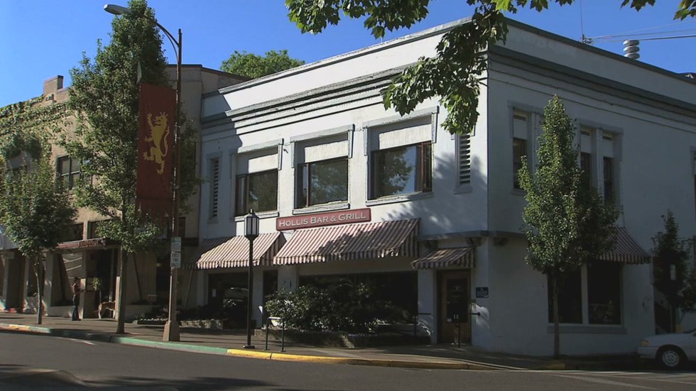 10 Reasons Why We All Want To Live In Rosewood