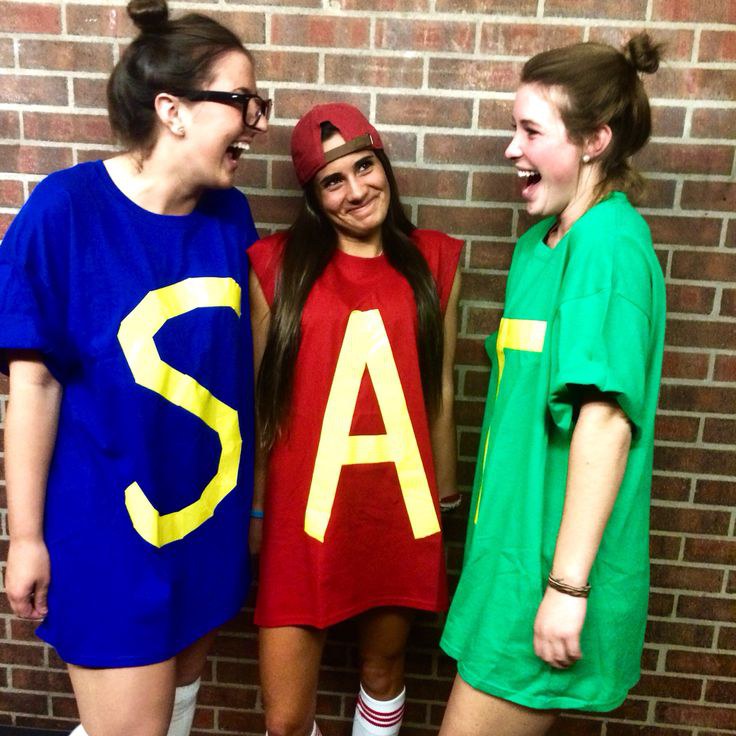 43 On-Point Halloween Costume Ideas For You And Your Squad