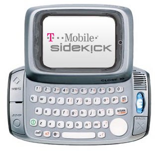 14 Of Your Favorite Cell Phones From The Early 2000s