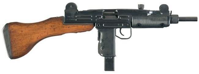 11 facts about the legendary Uzi submachine gun - We Are The Mighty