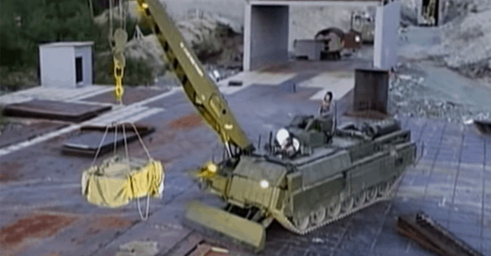 Here is an inside look at the Armata, Russia's main battle tank - We ...