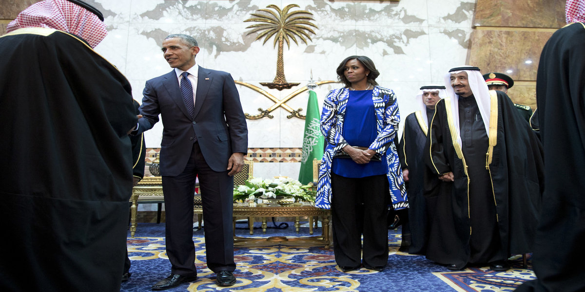 First Lady didn’t wear head scarf when visiting Saudi Arabia - Glenn Beck