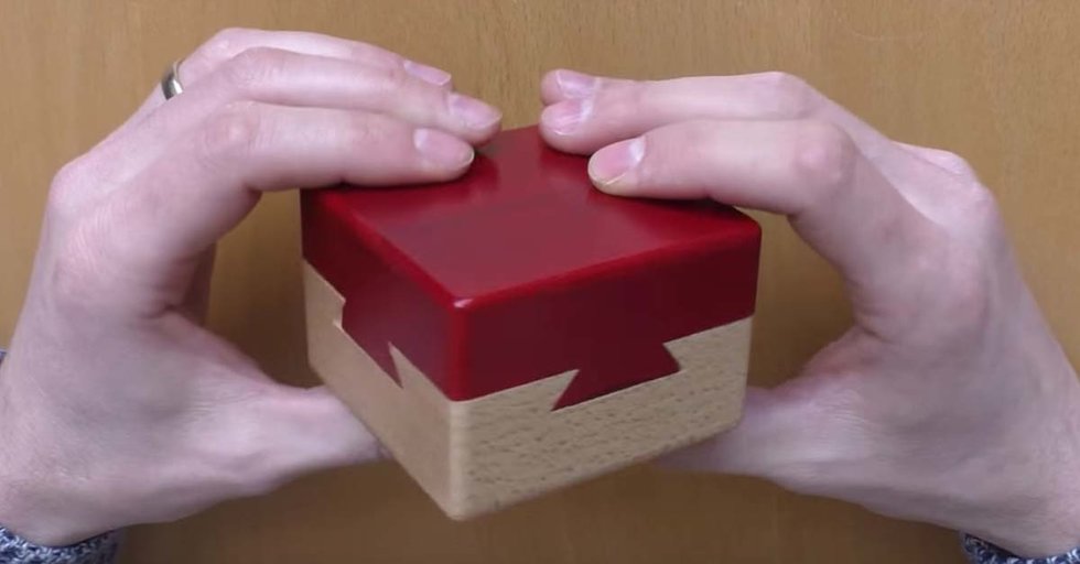 This Box Puzzle Is So Insanely Difficult That It’s Near-Impossible Even ...
