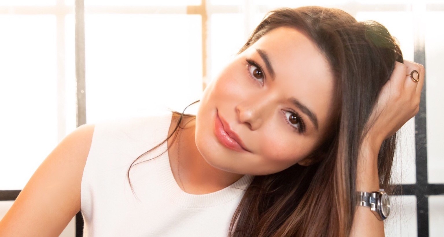 Miranda Cosgrove Without Makeup - Mugeek Vidalondon