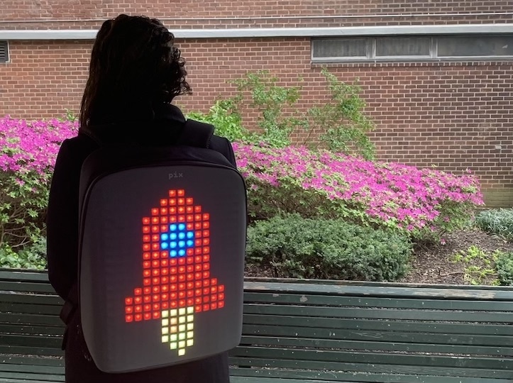Pix Backpack Review: LED lights let you make your own design - Gearbrain