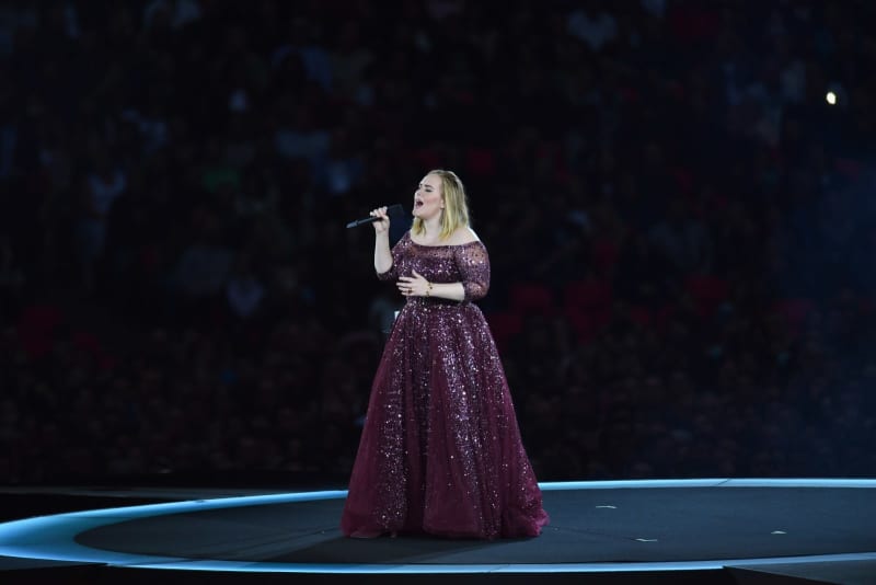 Adele accused of cultural appropriation after posting photo in bantu ...
