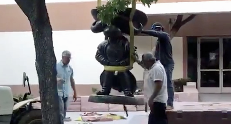 UNLV takes down 'Hey Reb' -- which had been blasted as 'a statue of an ...