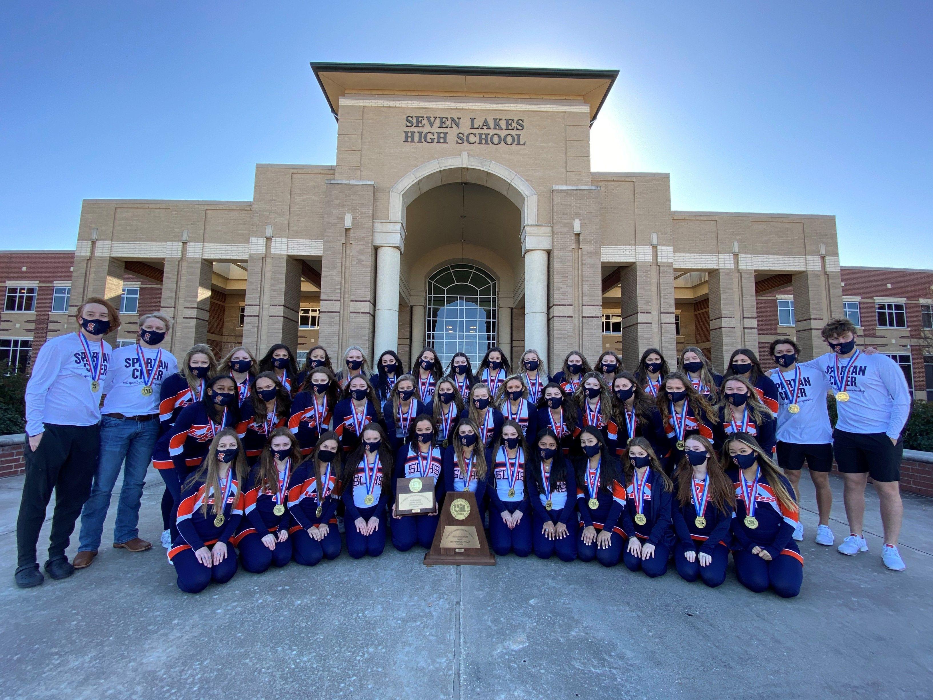 Seven Lakes High School Logo