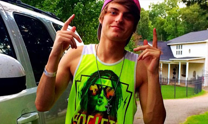 Yasss Teen: Dive Into Vine With Dylan Collins - PAPER