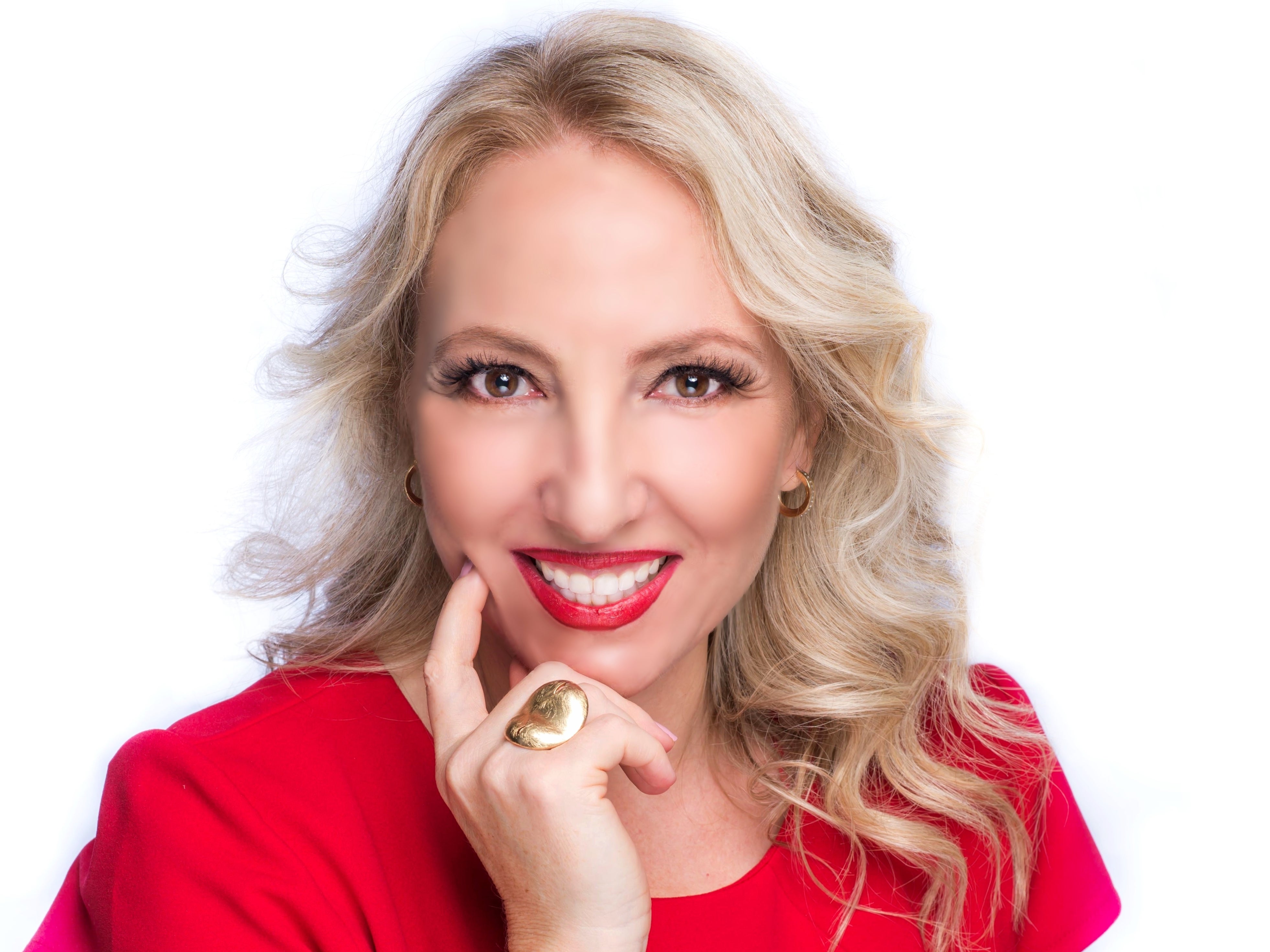 Lisa Mirza's Instagram, Twitter & Facebook on IDCrawl