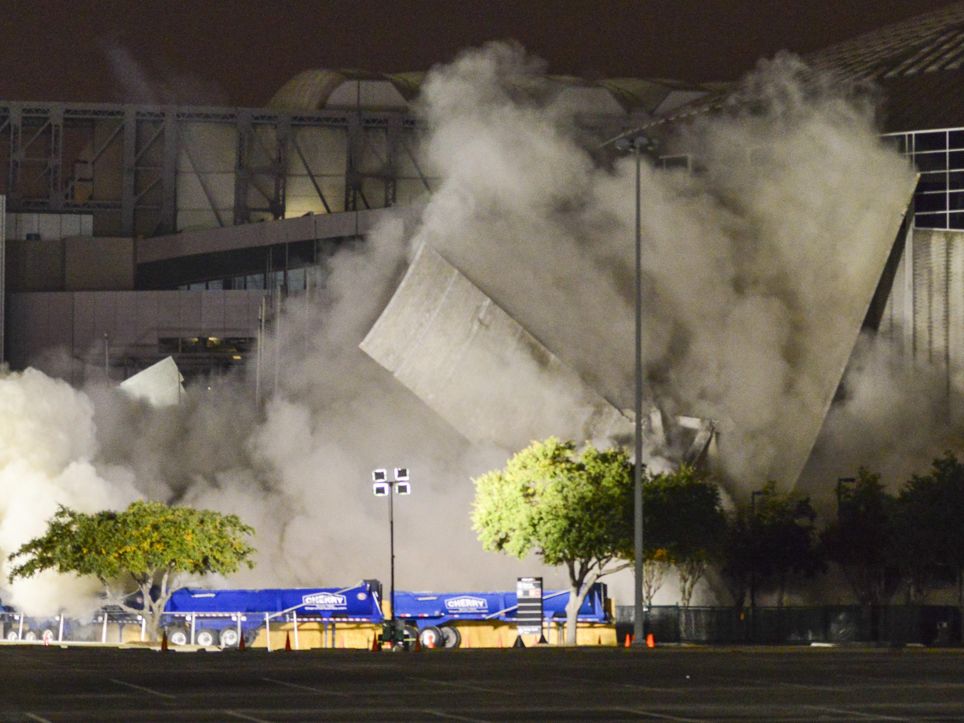 Astrodome Implosion