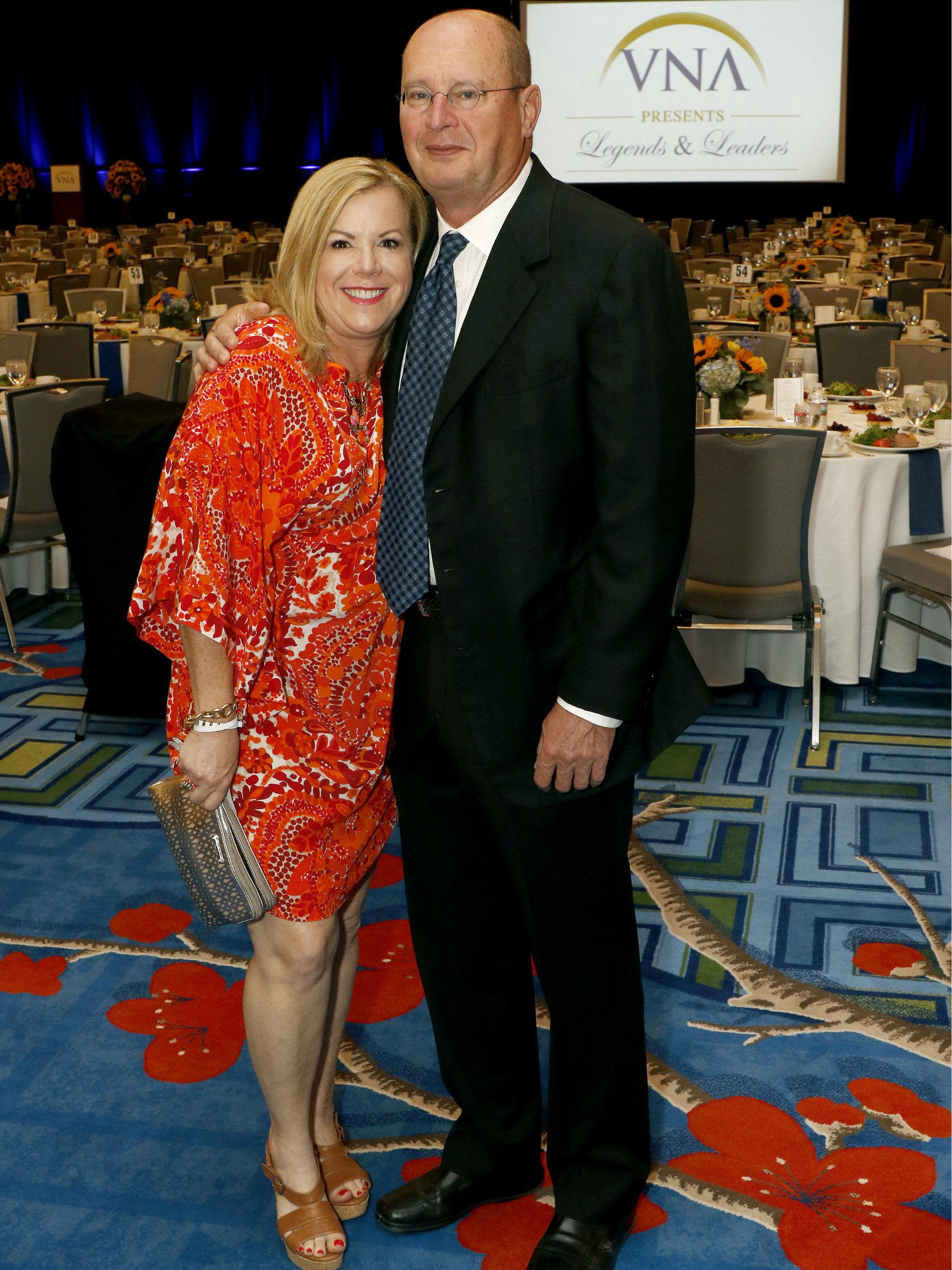 Tom Brokaw Labbro Leporino Tom Brokaw: 2017 Library Lions | Tom Brokaw