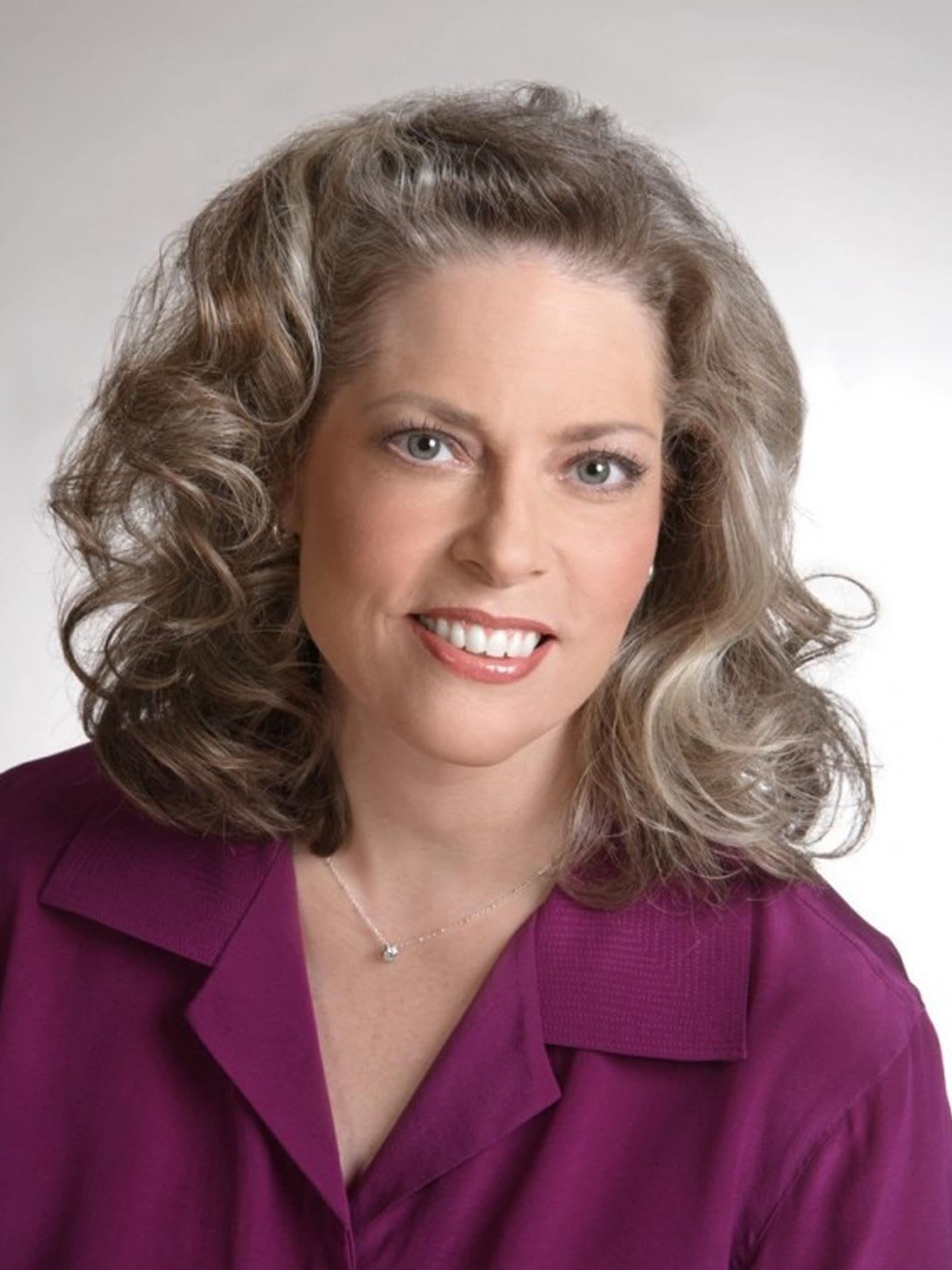 Lisa Trapani's Instagram, Twitter & Facebook on IDCrawl