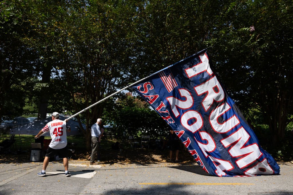 Trump supporters begin to converge in Atlanta for Thursday's appearance ...