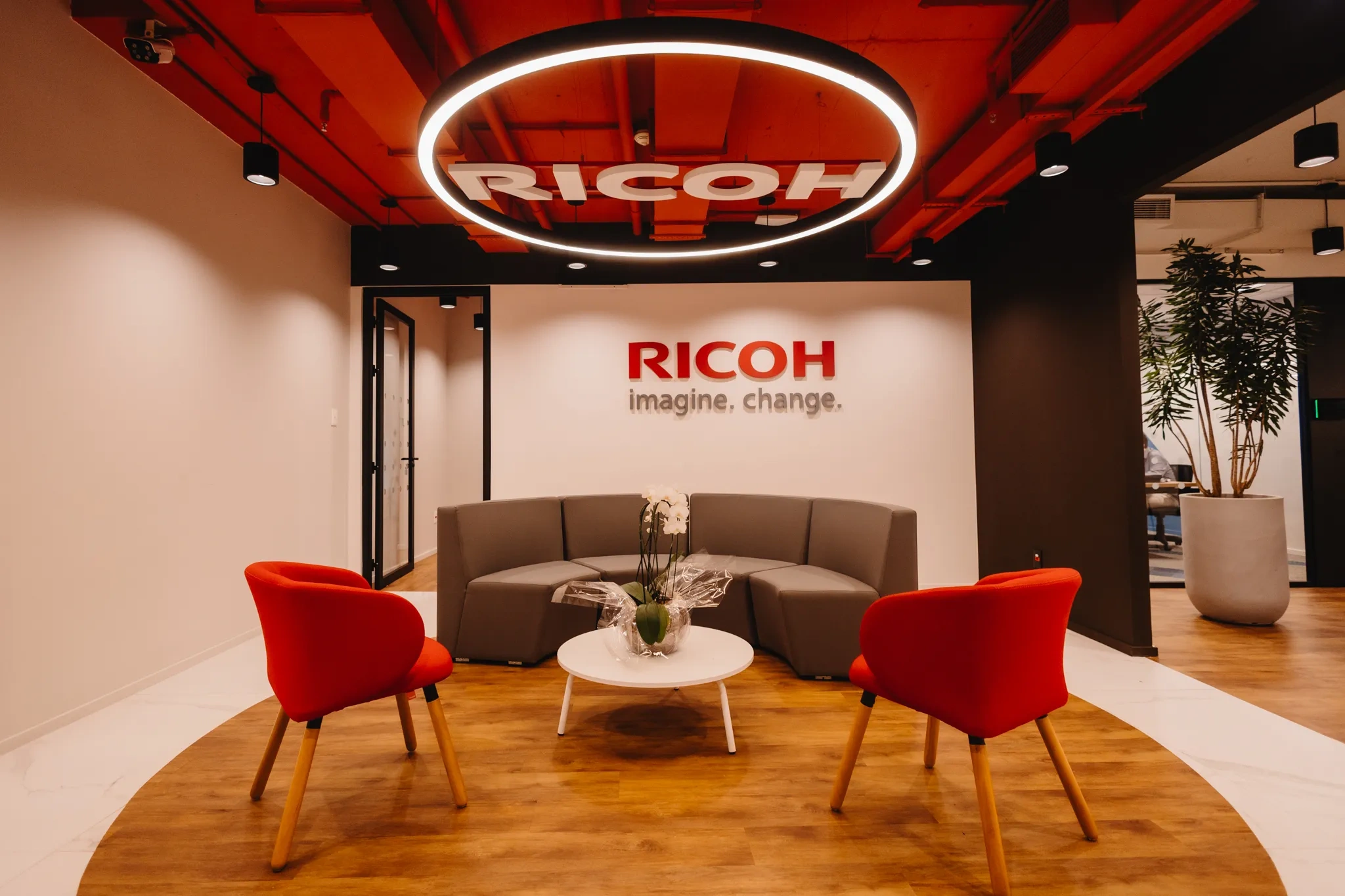 Ricoh inaugura una nueva sede y un Innovation Lounge en Brasil | Ricoh ...