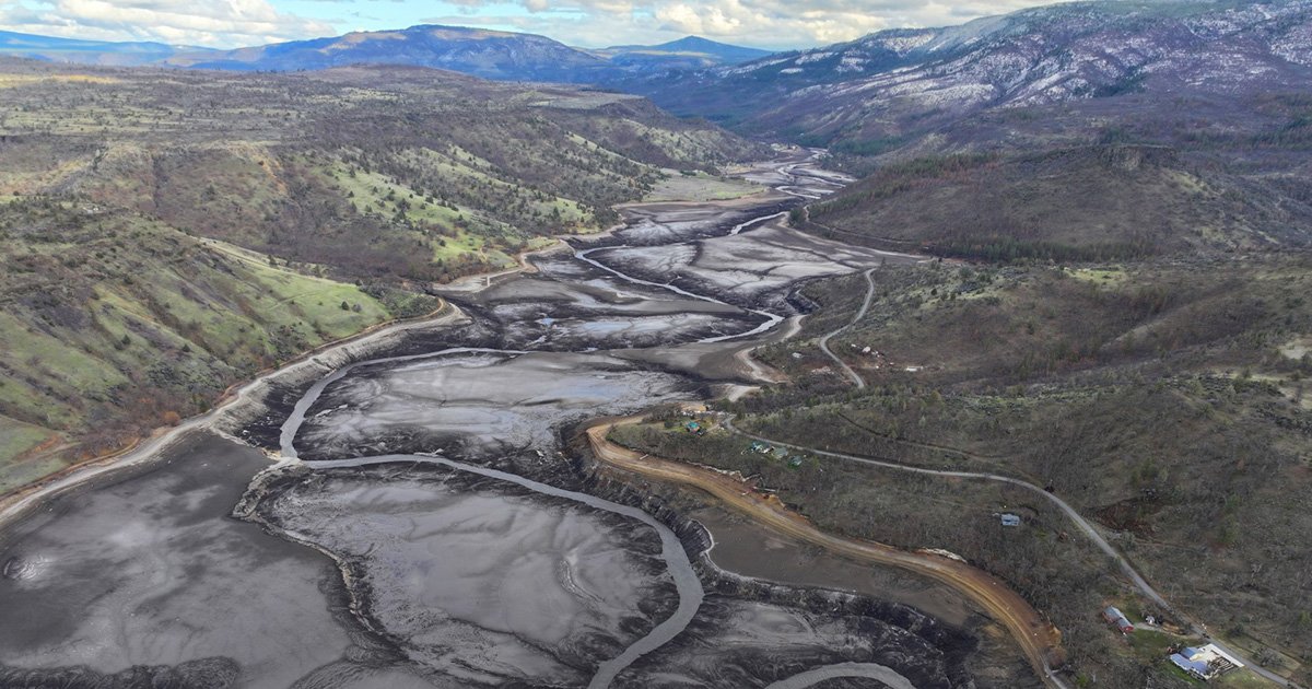Locals clash with environmental advocates over massive Klamath River ...