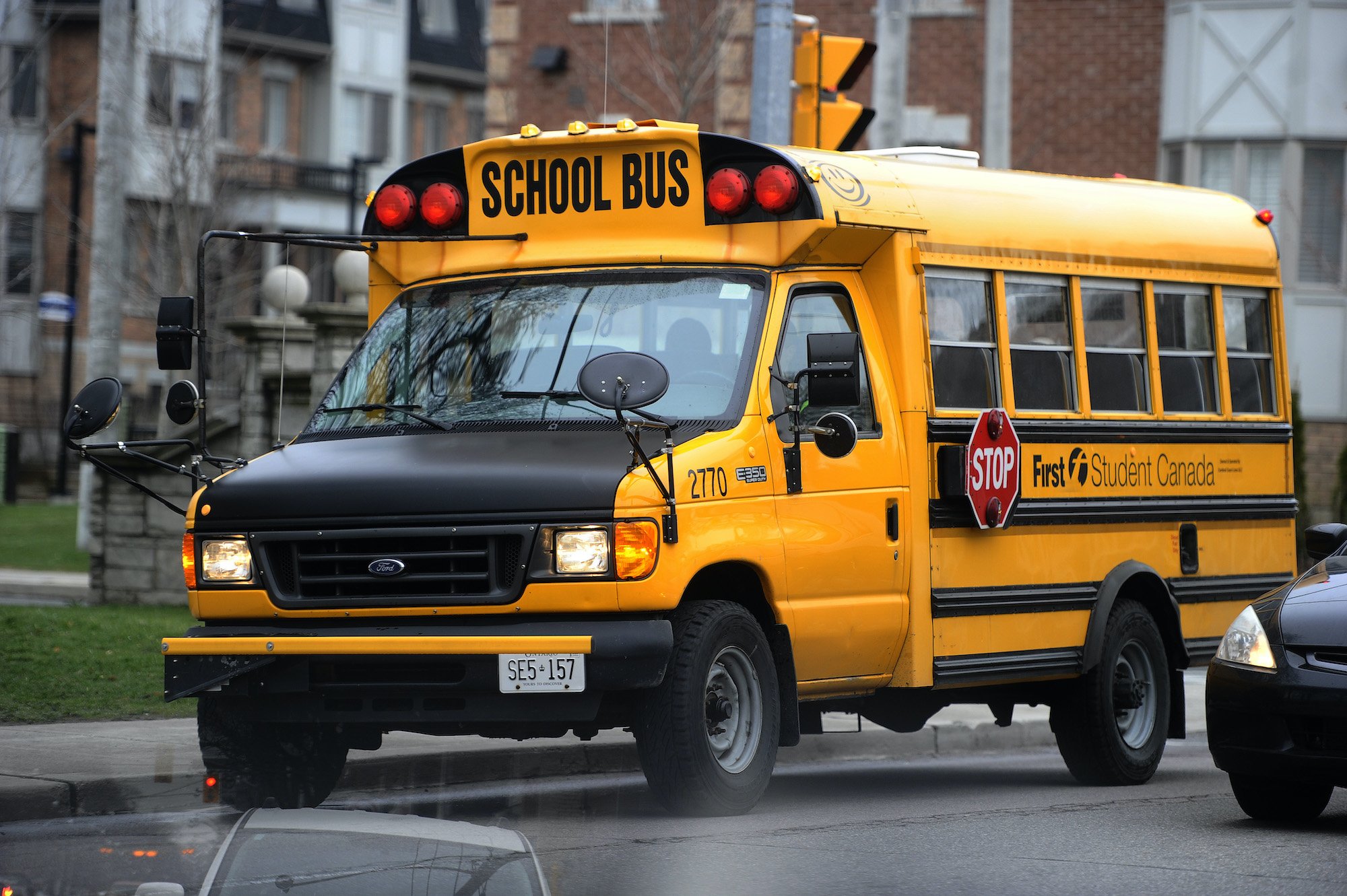 Video shows angry parents confronting male school bus driver in 'school ...