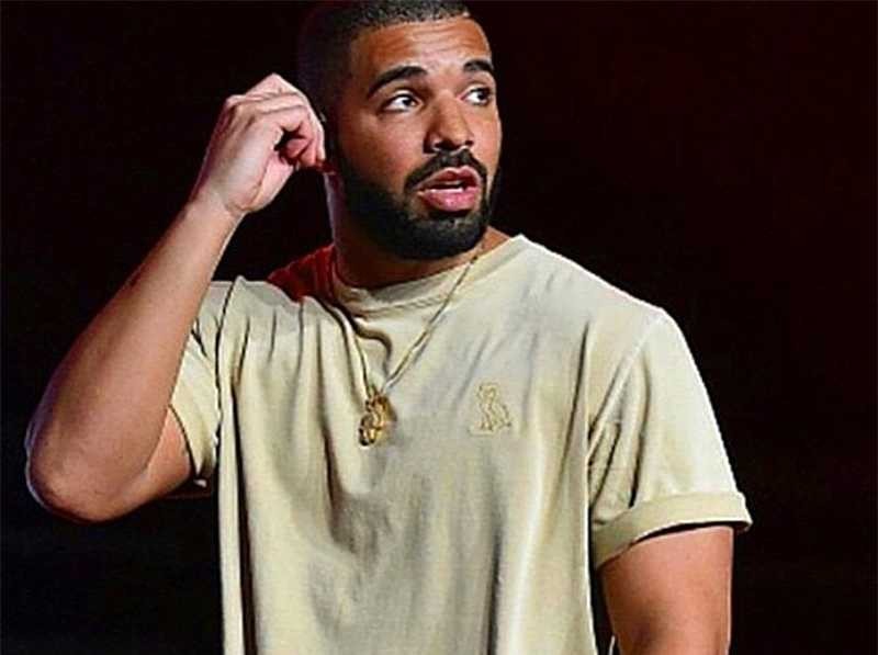 Drake’s Beard And Rock Hard Abs Are Breaking The Internet—Making Y’All ...