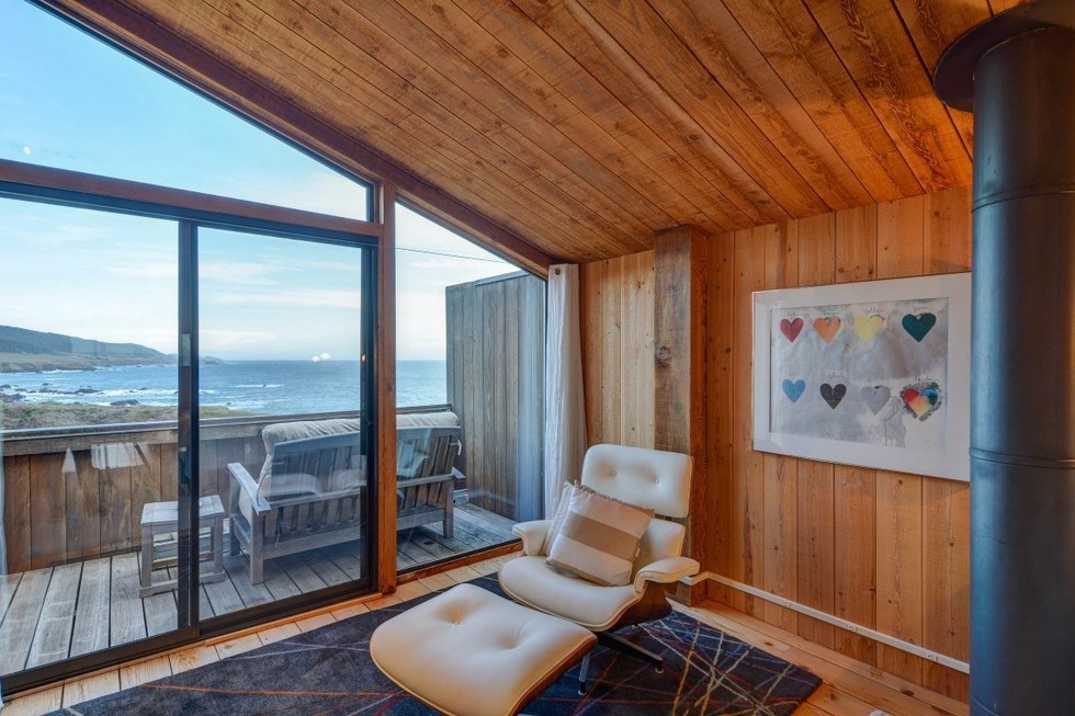 Sea Ranch's Historic Condominium One Hits the Market for $1.1 Million ...